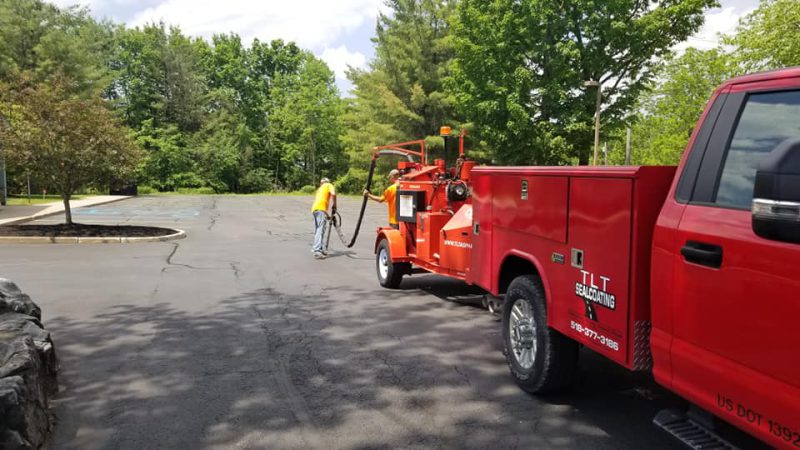 Gallery – TLT Asphalt & Sealcoating